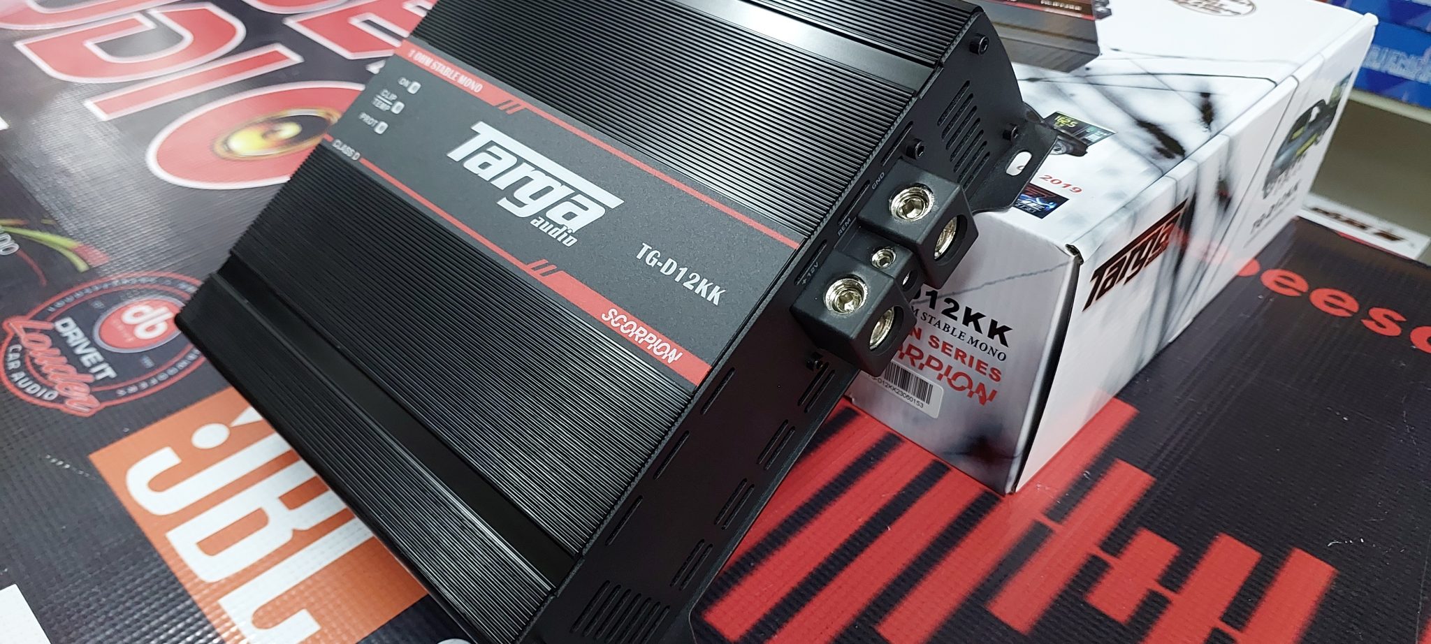 TARGA TG-D12KK COMPETITION SERIES CLASS DIGITAL 5500W RMS MONOBLOCK ...